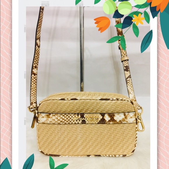 Michael Kors | Bags | Michael Kors Straw Kenly Camera Crossbody Bag ...